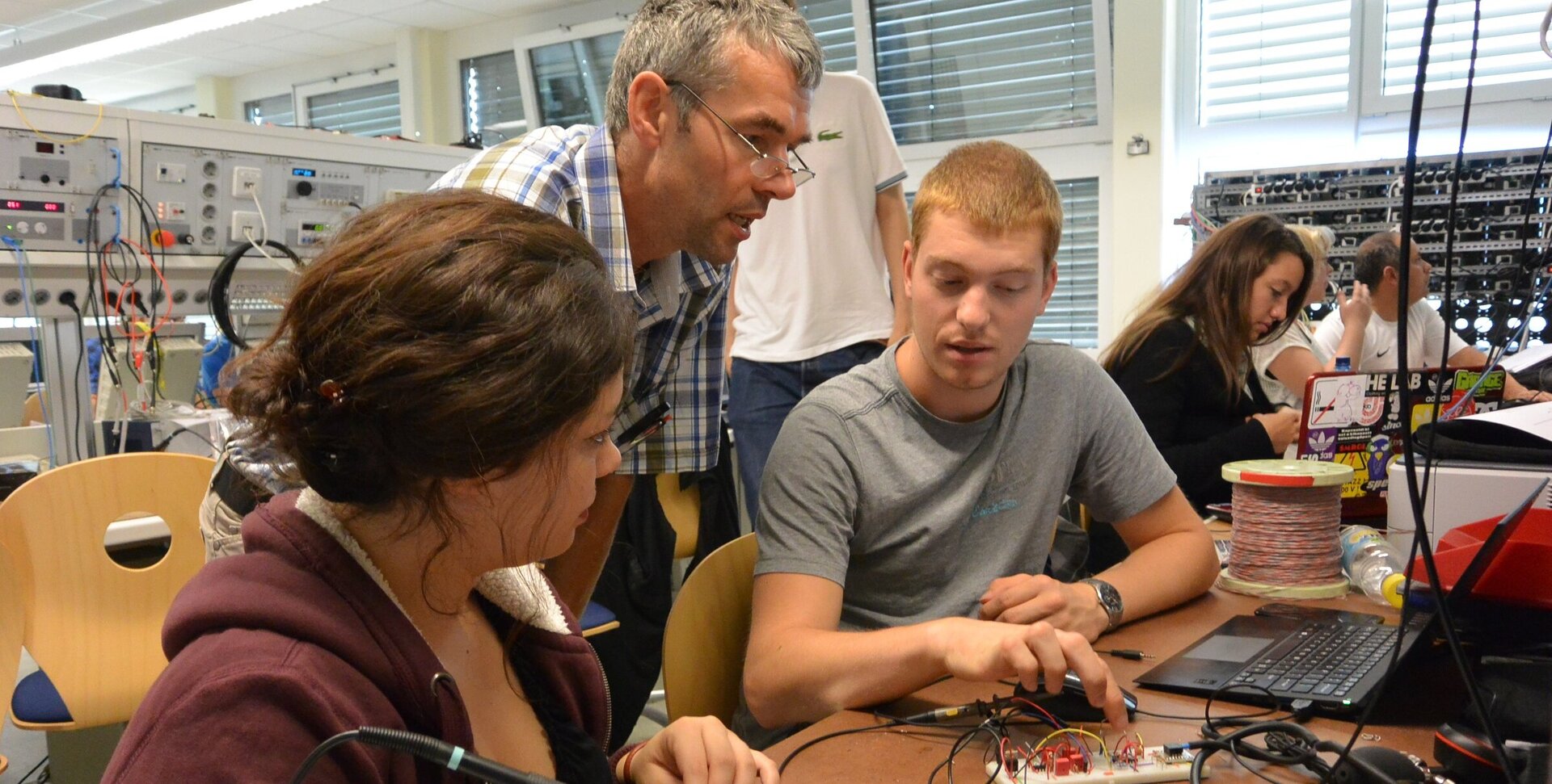 Internationale Sommerhochschulen Biomedical Engineering und Fluidic MEMS