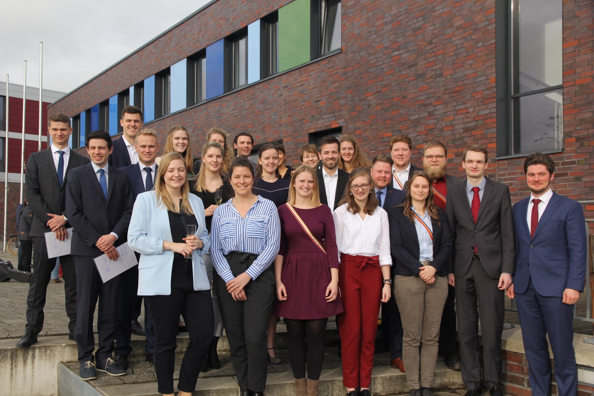 Jade Hochschule feiert Graduierungen