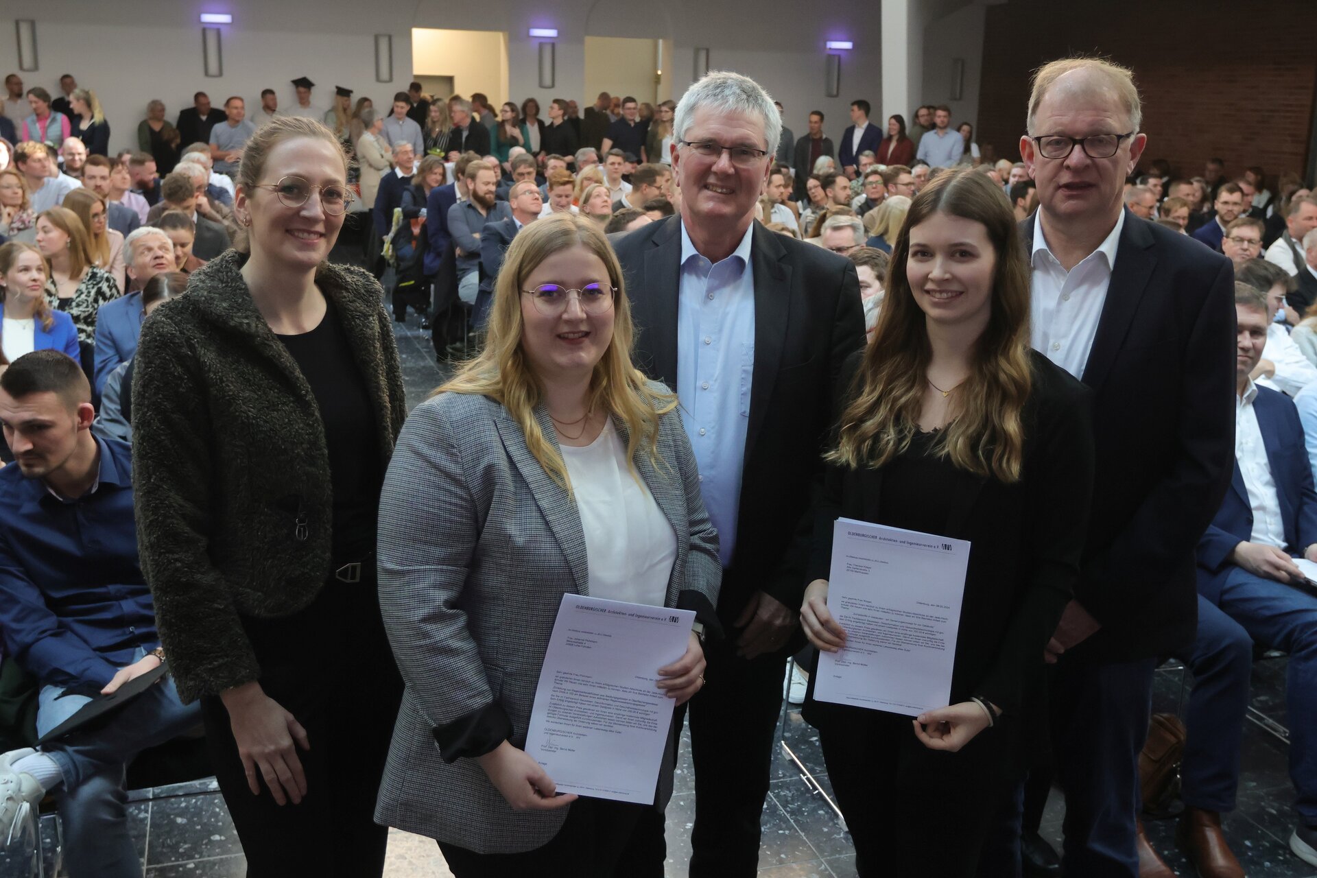Feierliche Graduierung am Oldenburger Campus der Jade Hochschule